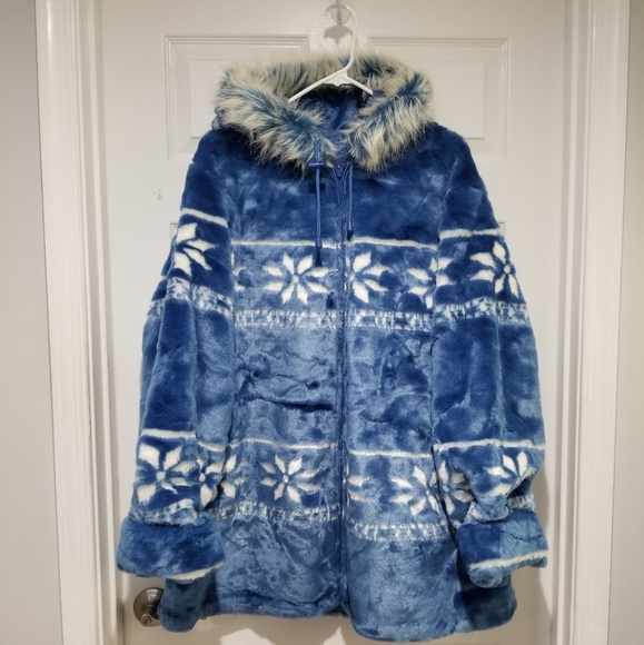 Woman Within | Jackets & Coats | Woman Within Blue White Faux Fur ...